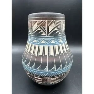 Accents | Navajo Flying Eagle Art Pottery Vase Native American Tom F ...